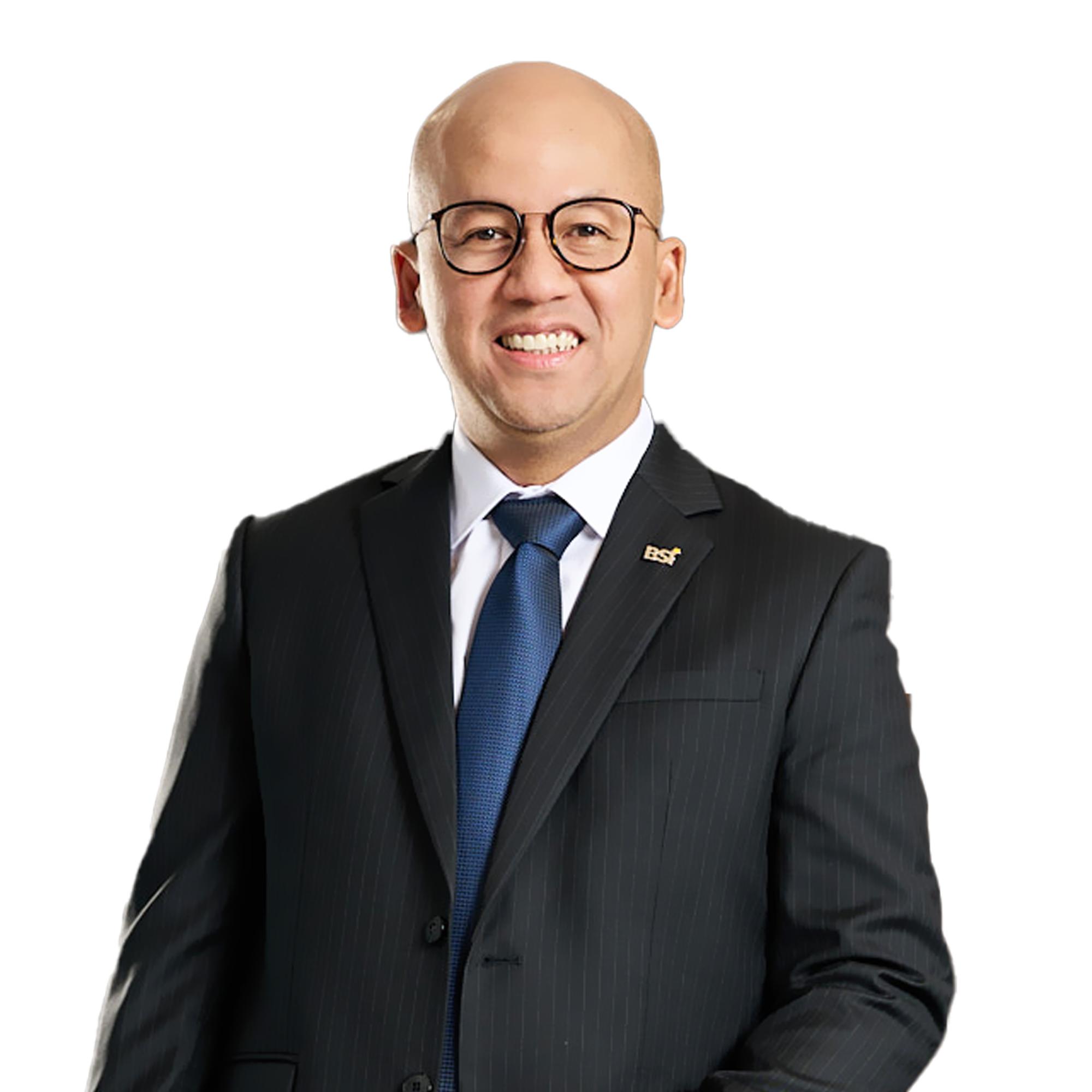 Direksi & Dewan Komisaris - Informasi Perusahaan | Bank Syariah Indonesia